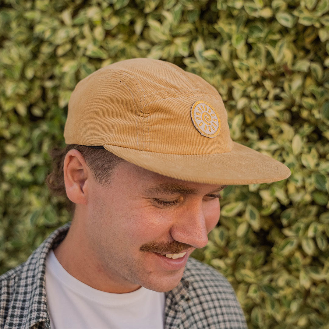 The Ray of Style - 5 Panel Corduroy Cap - Mahina